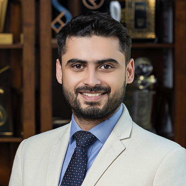 房产经纪人团队_德世迦房地产公司